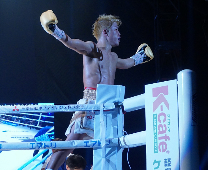 重岡銀次朗がクアルトに9回KO勝ち 初回のダウン挽回 IBFミニマム級暫定タイトル獲得 – Boxing News（ボクシングニュース）